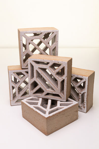 Off-White Ceramic Breeze Blocks FBCKLA-TL_03_White_EX – VEELVLAK-Frēodōm