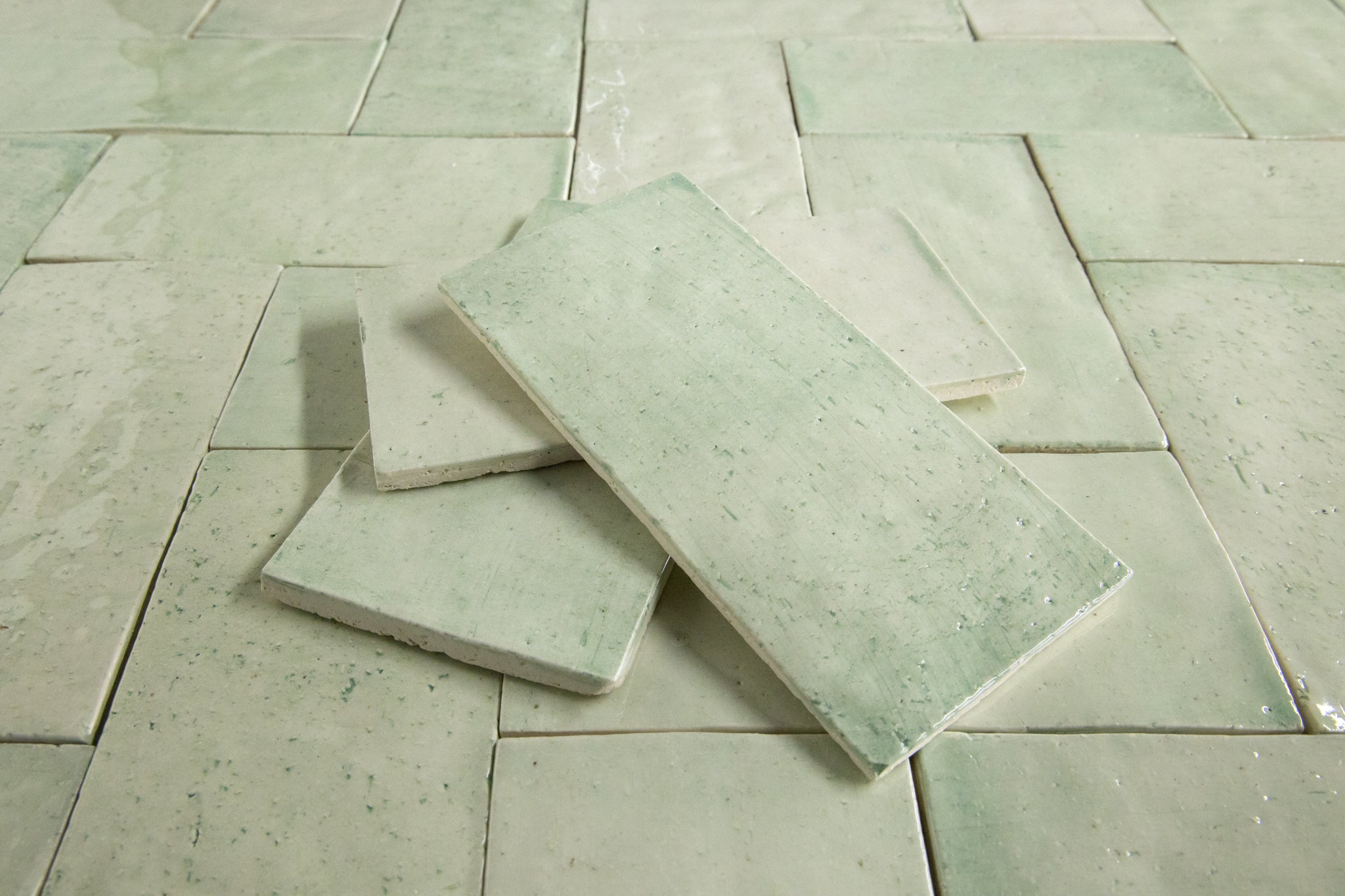 Pale Green Rectangular Tiles XURUKP-WS_5B – VEELVLAK-Frēodōm