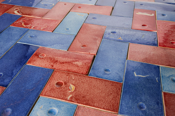 Rectangular Blue & Red Tile 2EMQ47 4B – VEELVLAK-Frēodōm