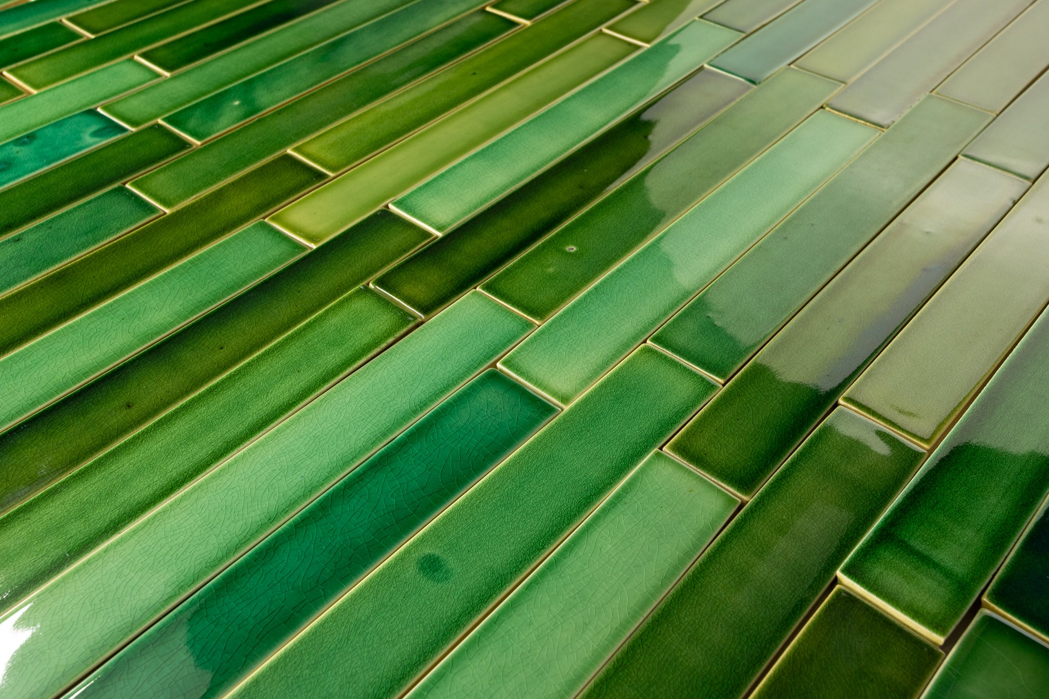 Rectangular Green Slender Tiles 4Q84QK_WS_13E&11E – VEELVLAK-Frēodōm