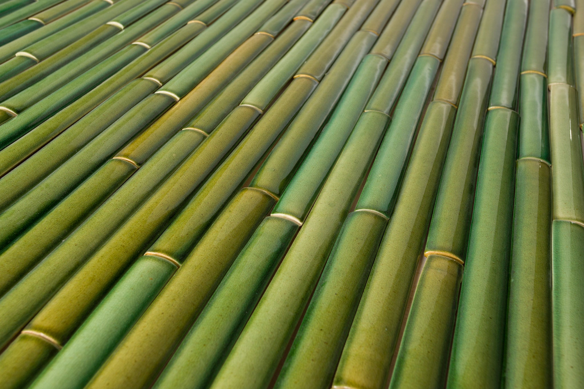 Rectangular Glassy Green Long Tile LXX55H – VEELVLAK-Frēodōm