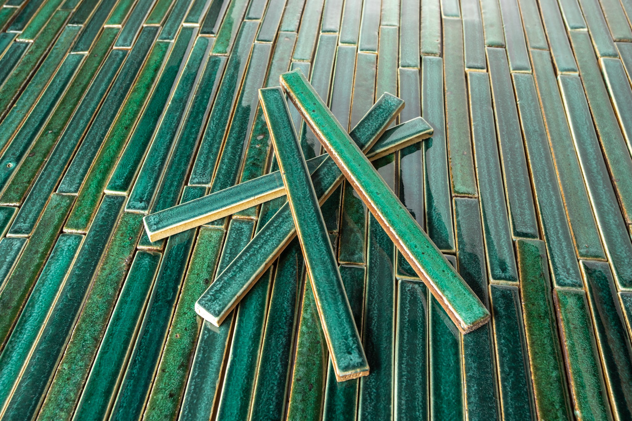 Rectangular Green Slender Tiles XJUVKB 9C – VEELVLAK-Frēodōm