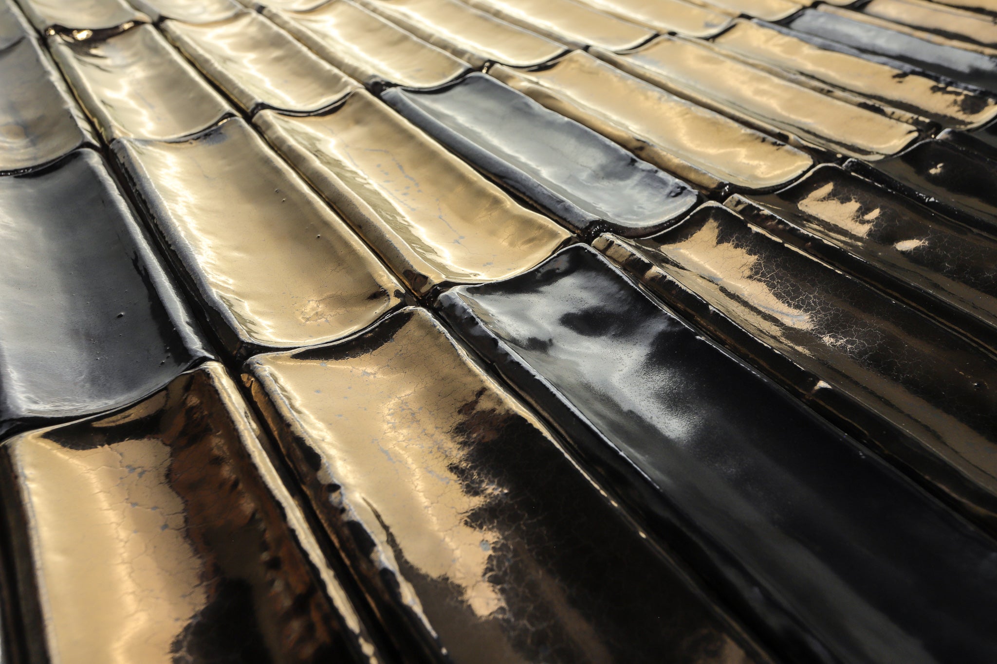 Rectangular Concave 3D Metallic Bronze Tile ZLQ5JY – VEELVLAK-Frēodōm